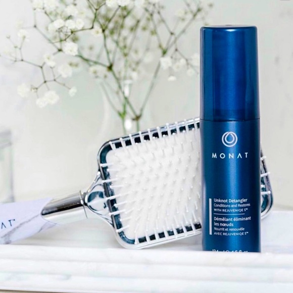 MONAT GLOBAL | Hair | Monat Unknot Detangler | Poshmark